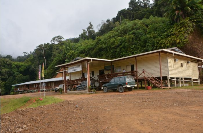 Proper camp office - Solid Hartabina Sdn Bhd